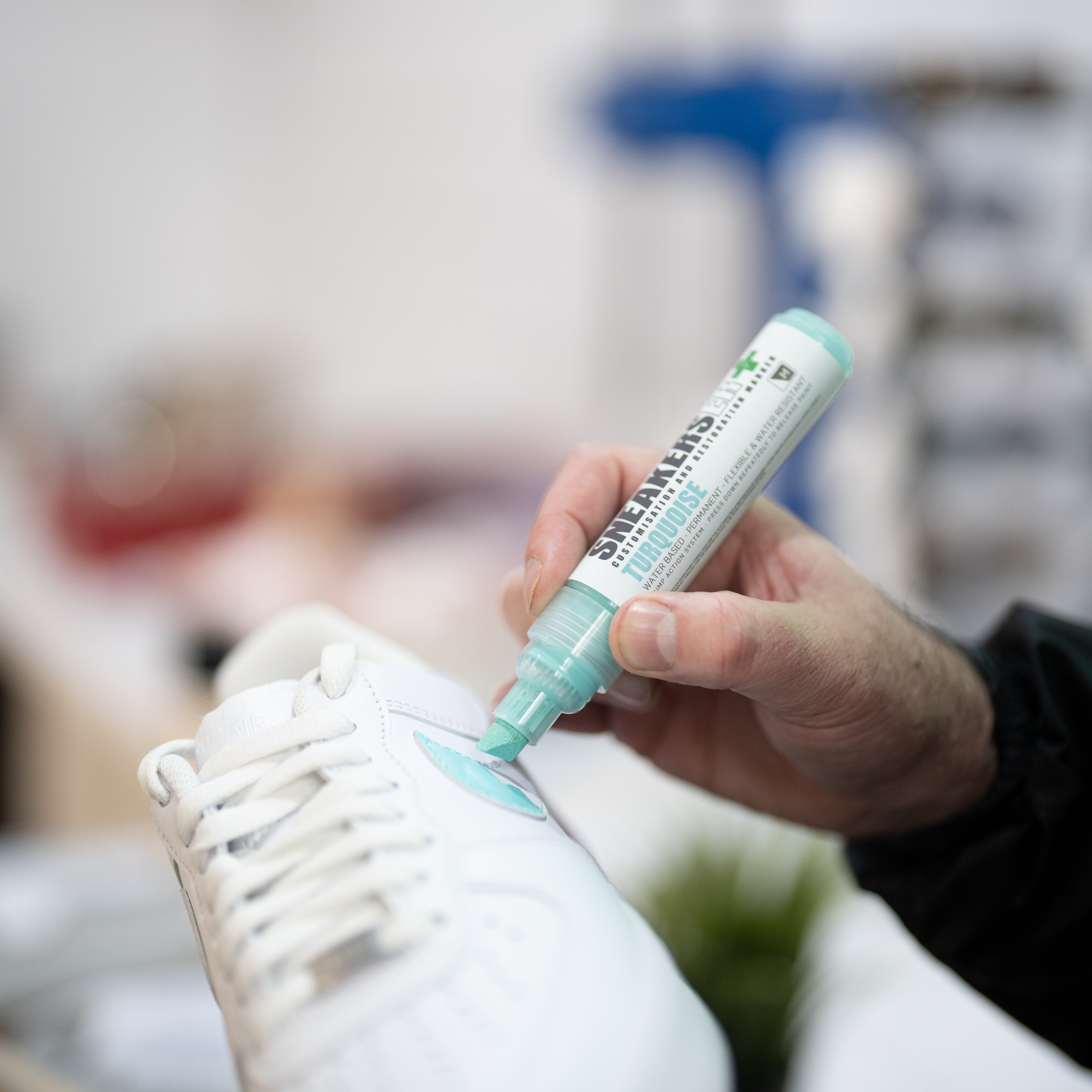 CUSTOM PAINT MARKER PEN: BLUE – Sneakers ER